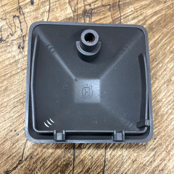 Husqvarna 338XPT Chainsaw Spark plug cover 537 39 03 NEW (H-7)