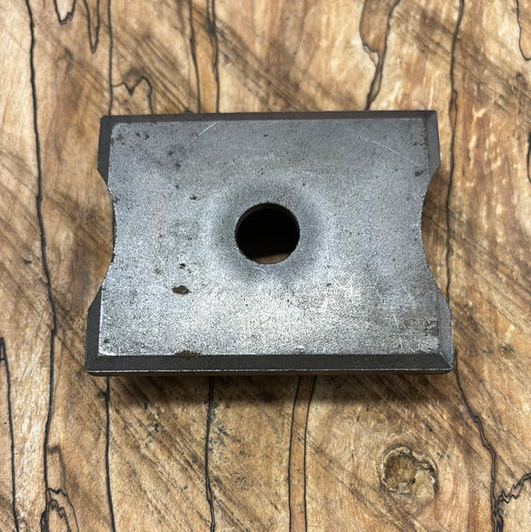 Toro lawnmower blade adapter 49-7900 new old stock(B&S bin 8)