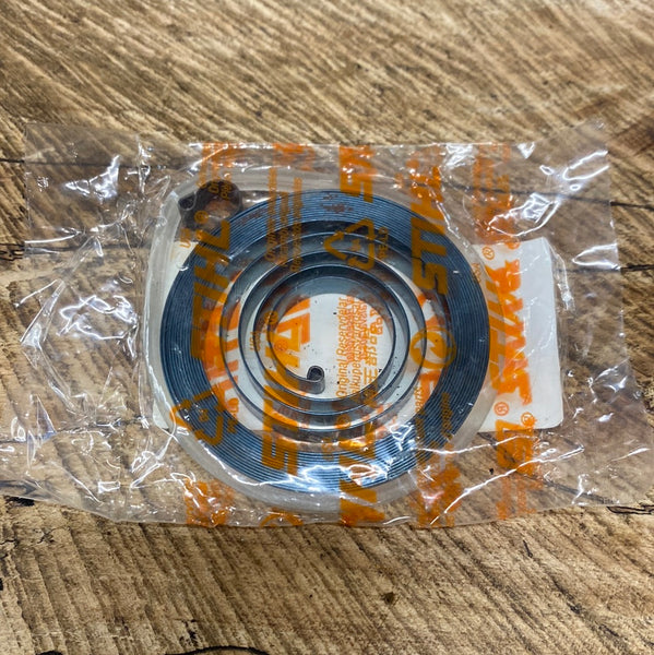 Stihl 009, 010, 011, 015l chainsaw starter rewind spring 1116 195 1600