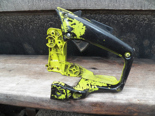 Poulan 3400-4000 Chainsaw Rear Trigger Handle Assembly