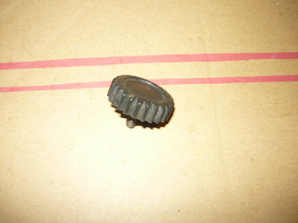 echo cs-451vl chainsaw air filter cover nut