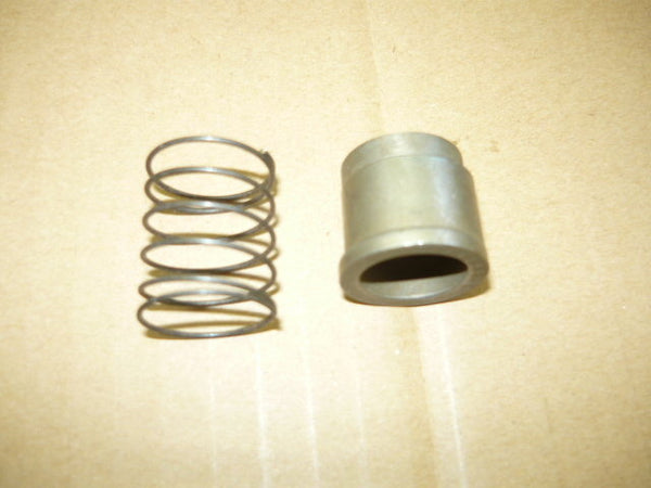 pioneer chainsaw cam and spring pn 425514 & 425641 new (bin 116)
