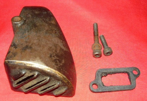 Echo cs 301 Chainsaw Muffler w/Bolts