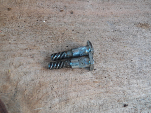 homelite pro 4620c, 46cc chainsaw bar stud set