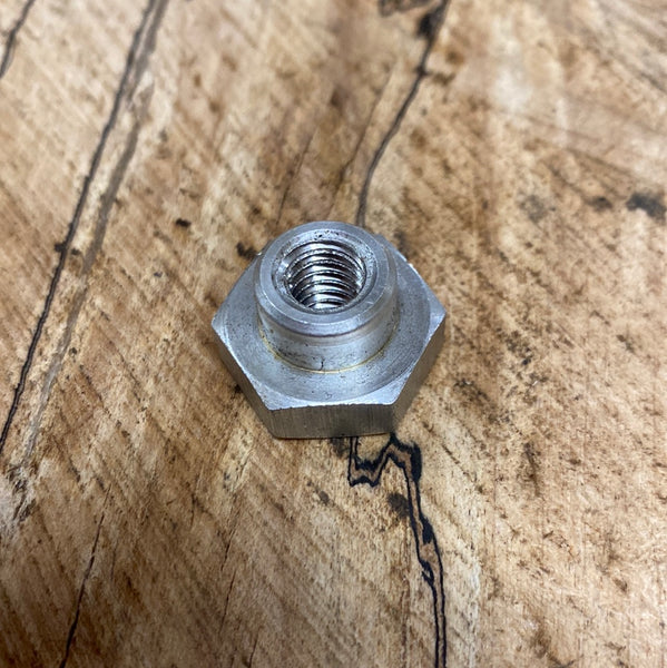 Toro lawnmower handle height pivot nut new 276520 (B&S bin 8)