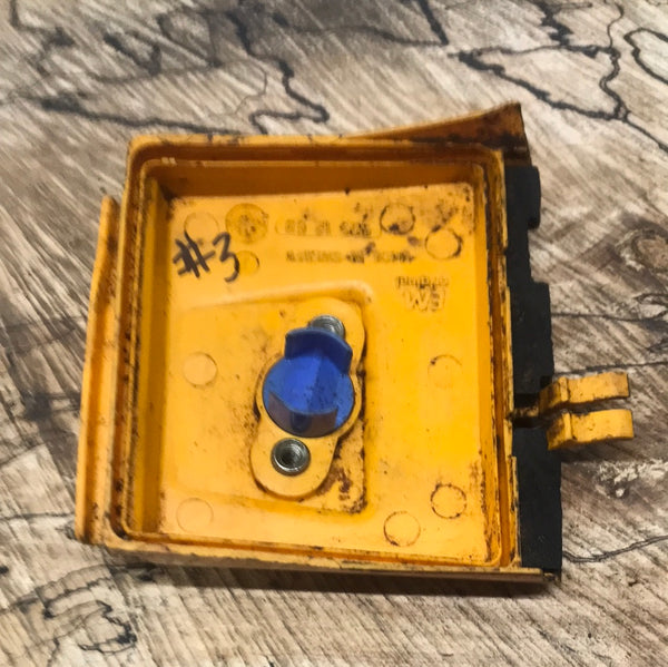 partner 500, 5000 chainsaw air filter cover #3